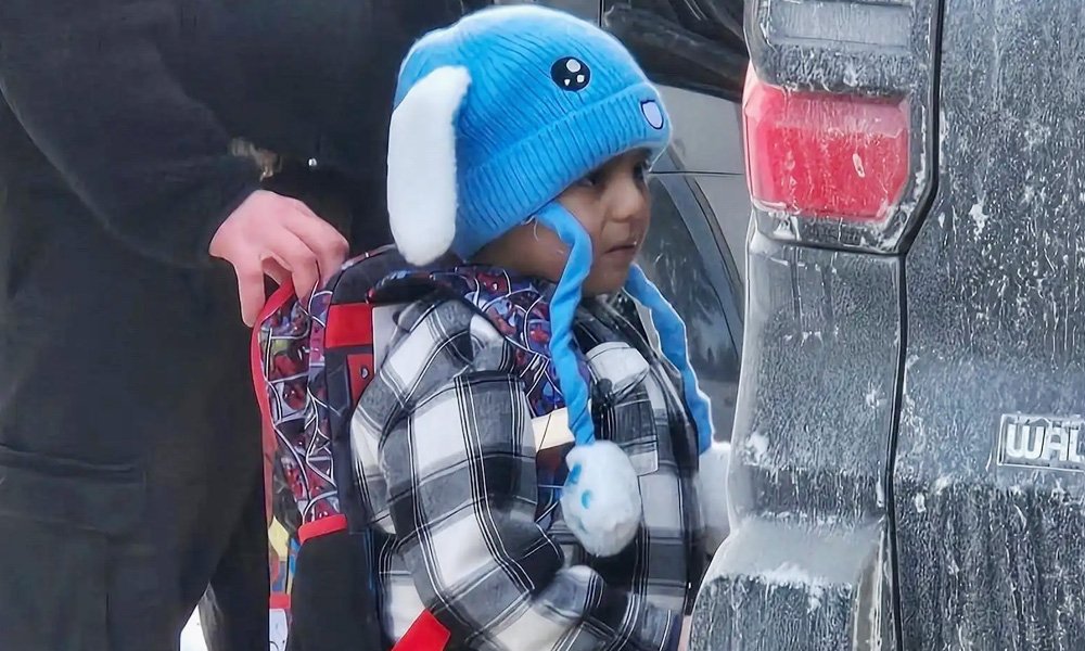 'Horrifying': Outrage Erupts After ICE Detains 5‑Year-Old ...